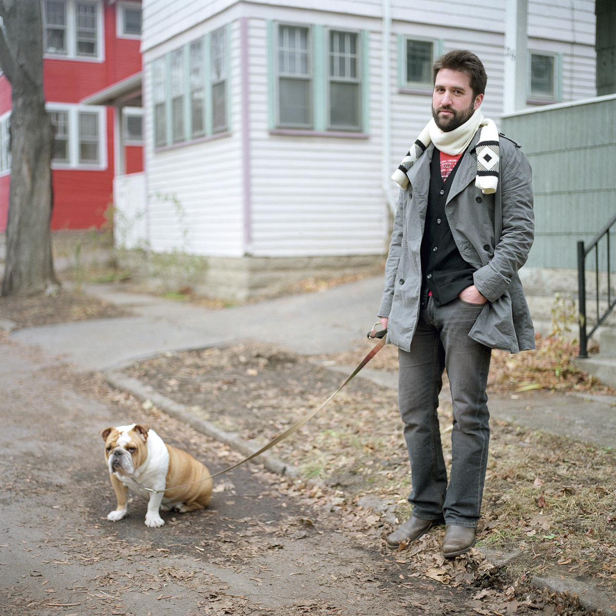 Photographer examines what being white looks like | PBS NewsHour