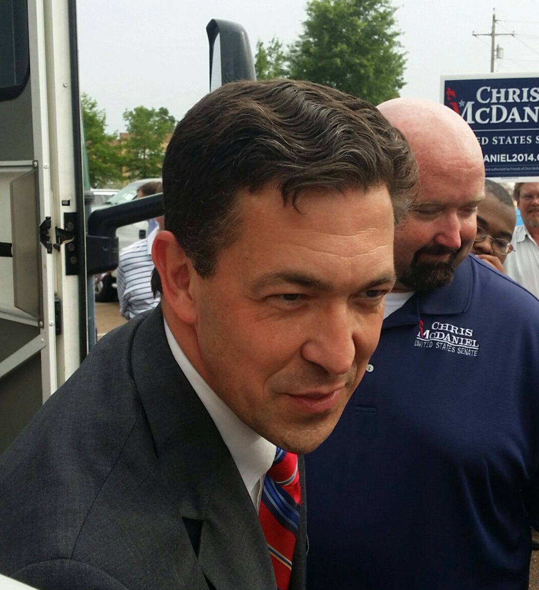 Ahead of GOP runoff, Cochran and McDaniel make final campaign push ...