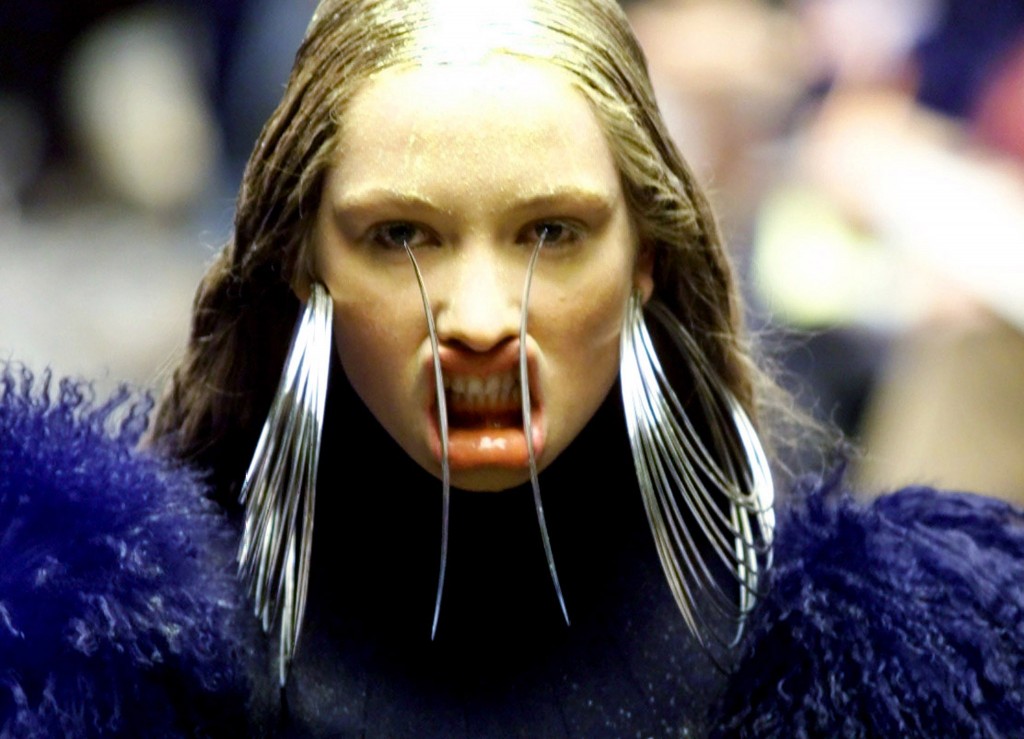 How Alexander McQueen’s grotesque creations wrecked the runway | PBS News