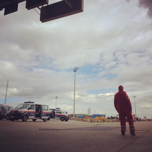 Photos: Hundreds of migrants and refugees wait in limbo at Hungarian ...