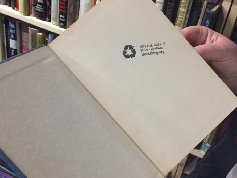 How giving away free books became a Baltimore institution | PBS News