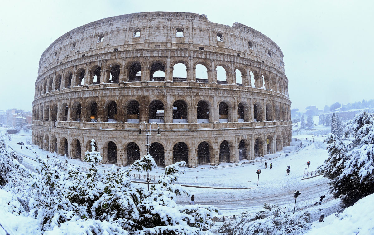 Rome blanketed by snow as Arctic storm sets European records | PBS News