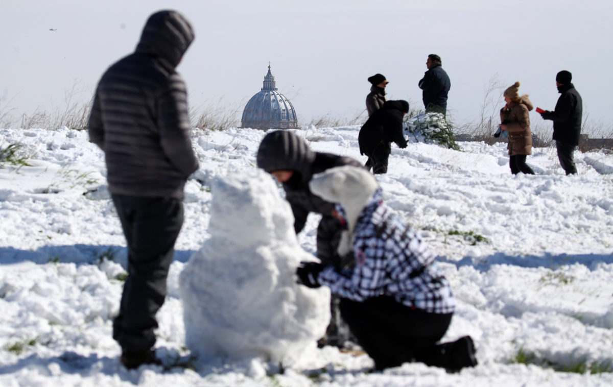 Rome blanketed by snow as Arctic storm sets European records | PBS News