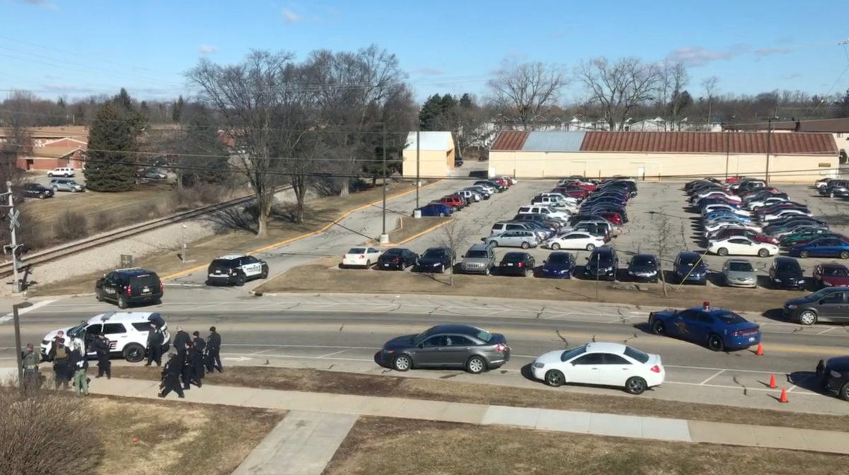 Suspect in college campus shooting apprehended | PBS News