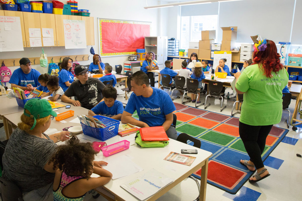 The best weapon against ‘summer slide’ is parents reading, nonprofit ...