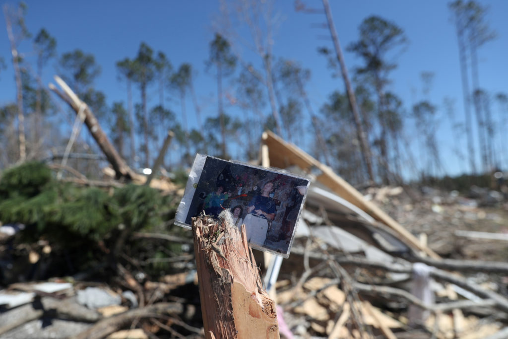 March 5, 2019 – PBS NewsHour full episode | PBS News