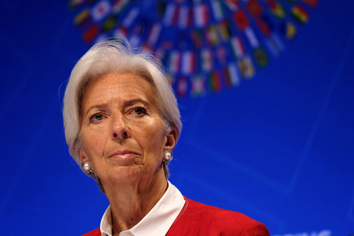 IMF official warns global economy facing various threats | PBS News