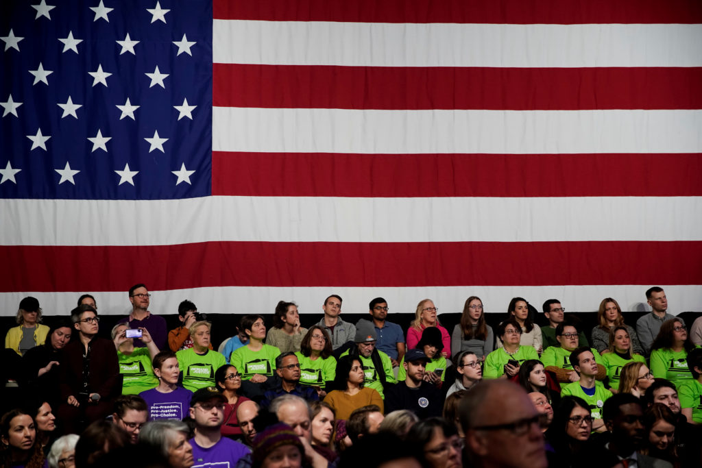 Democrats Make Final Push In Lead Up To New Hampshire Primary Pbs