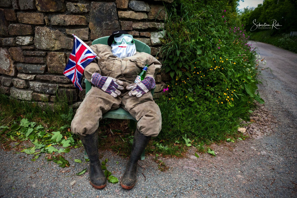 Britons build scarecrows to say thank you to health care workers | PBS News