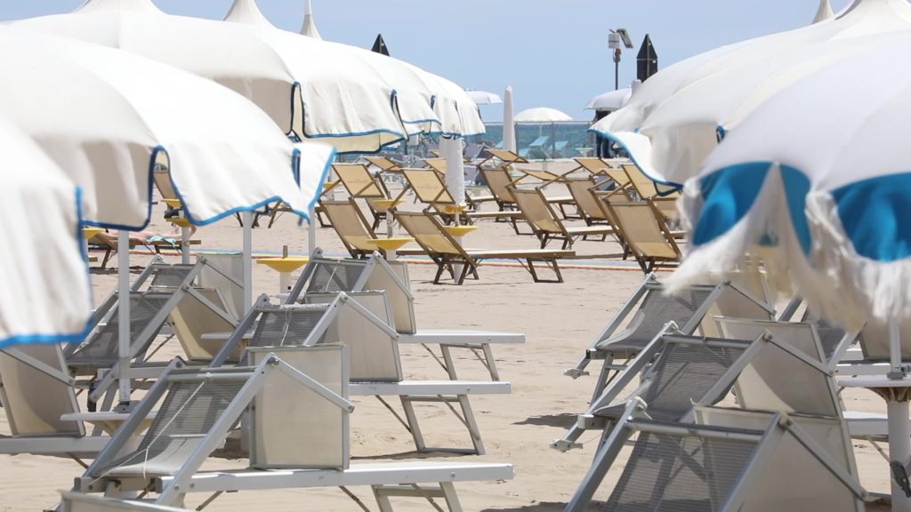 Can Italian tourism industry survive the pandemic? | PBS News