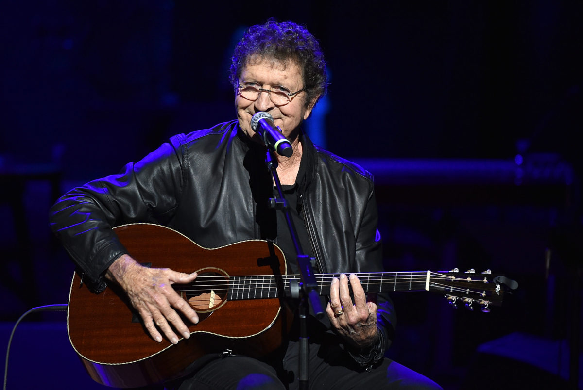 Country star and hit Elvis songwriter Mac Davis dies at 78 | PBS News