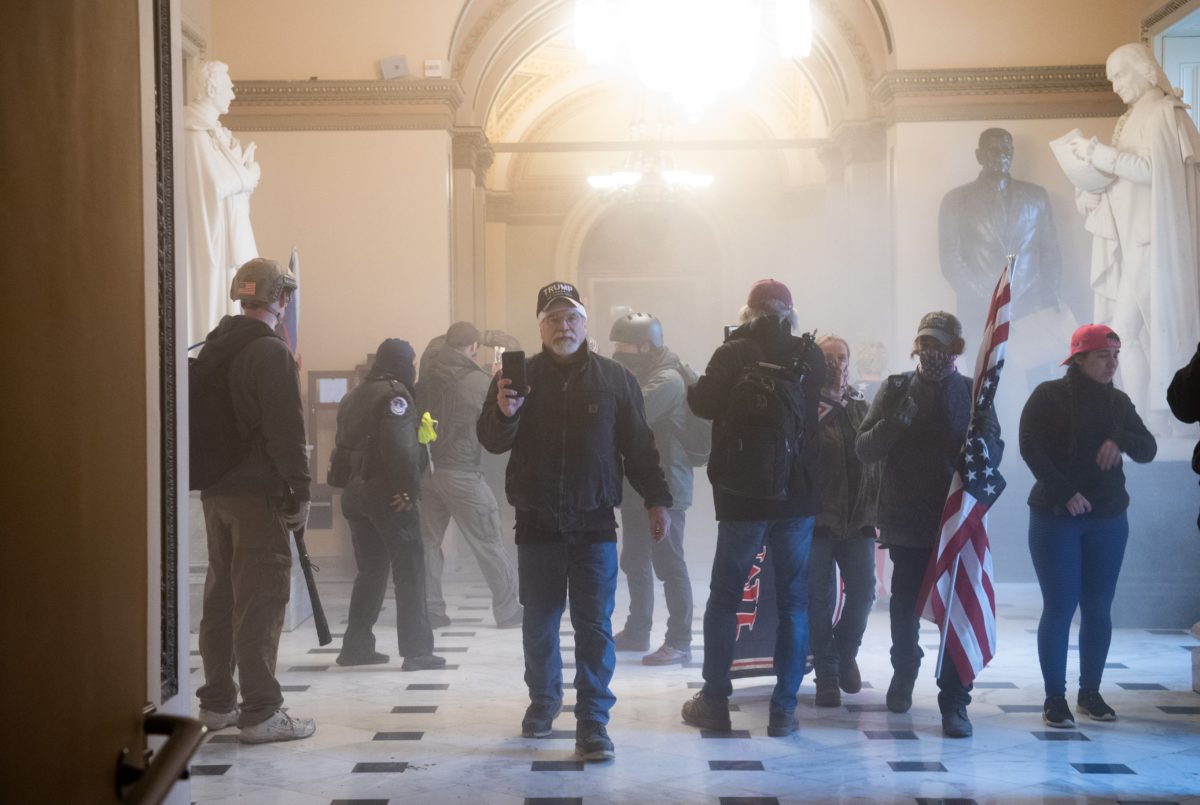 PHOTOS: Inside the U.S. Capitol after extremist Trump supporters broke ...