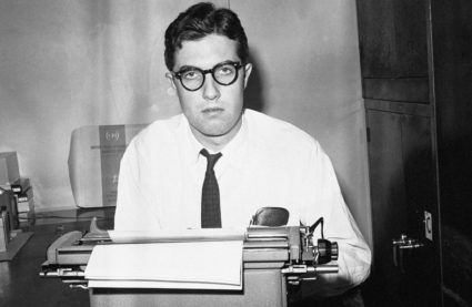 Neil Sheehan, Pentagon Papers reporter and Vietnam author, dies | PBS News