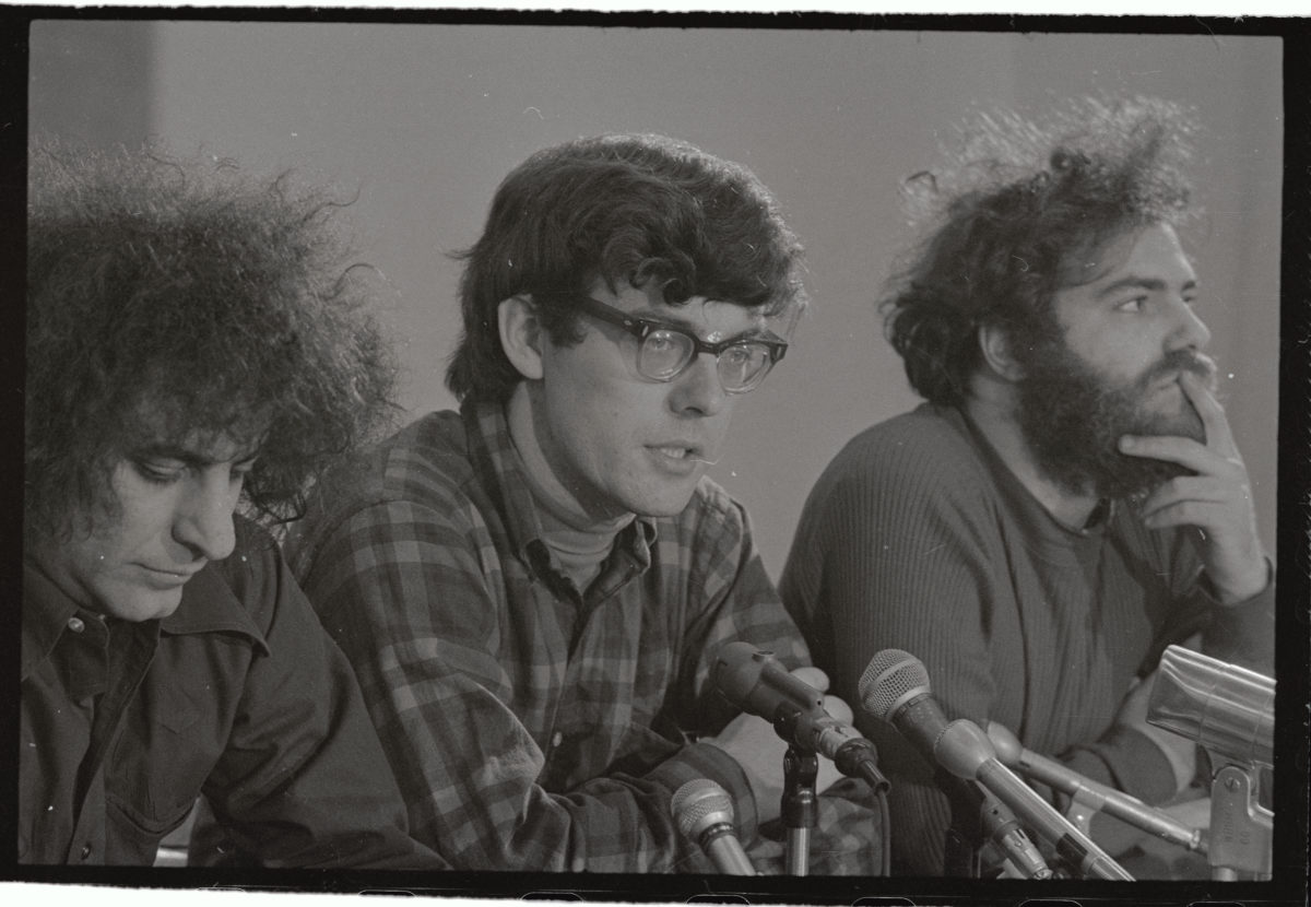 Rennie Davis, ‘Chicago Seven’ activist, is dead at 80 | PBS News