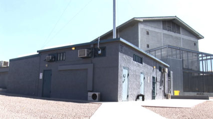 Arizona refurbishes gas chamber in push to resume executions | PBS News
