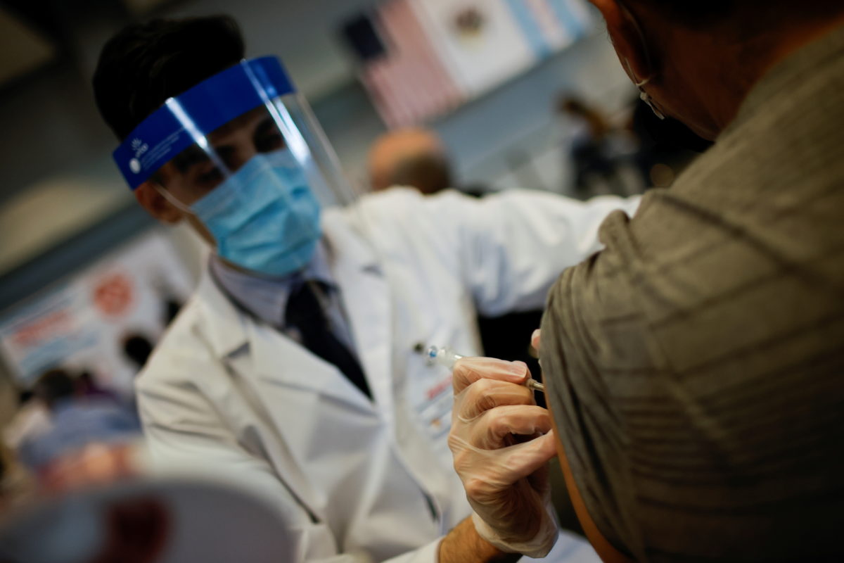 As U.S. states and cities hit vaccine goals, deep disparities persist ...