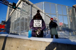 Trial of 3 officers involved in Floyd killing heads to closing ...