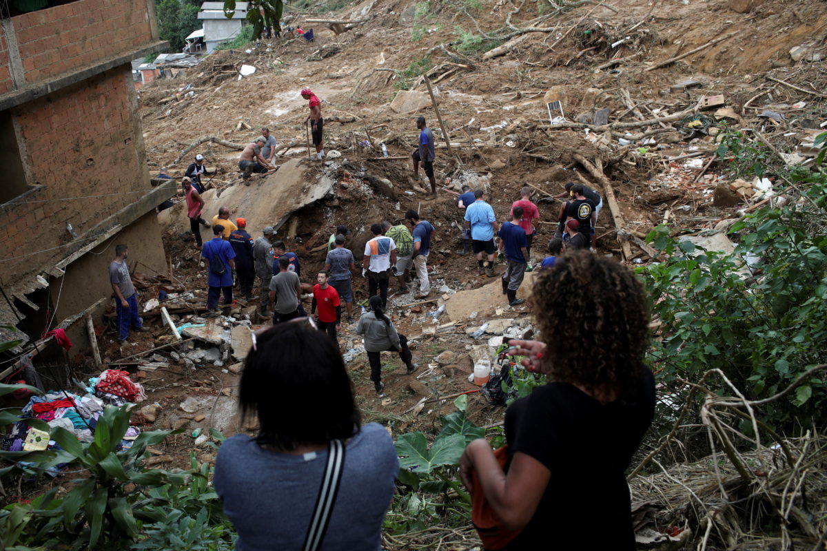 Brazil mudslide death toll increases to 105 with dozens still missing ...