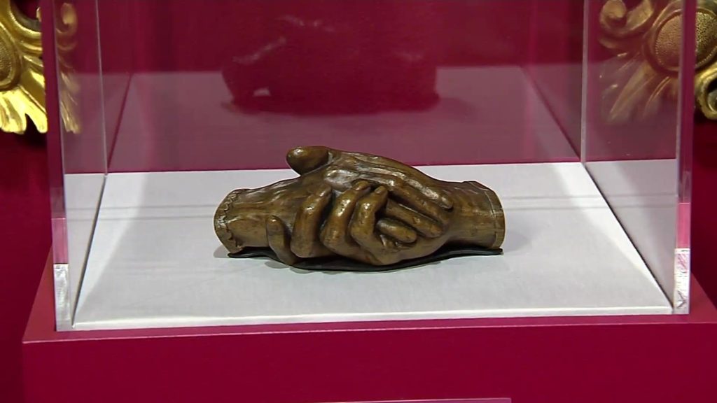 New exhibit chronicles how love has been depicted in art through the ...