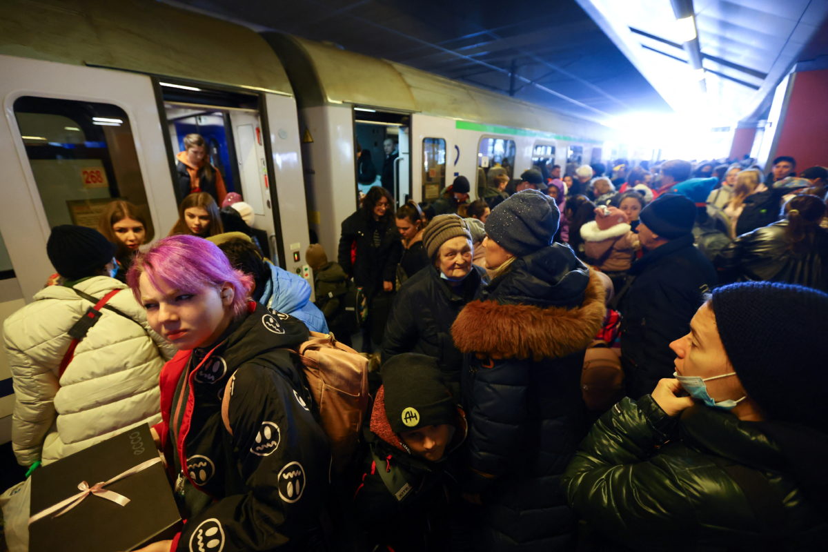 ‘All day crying from the pain’: number of Ukrainian refugees fleeing ...