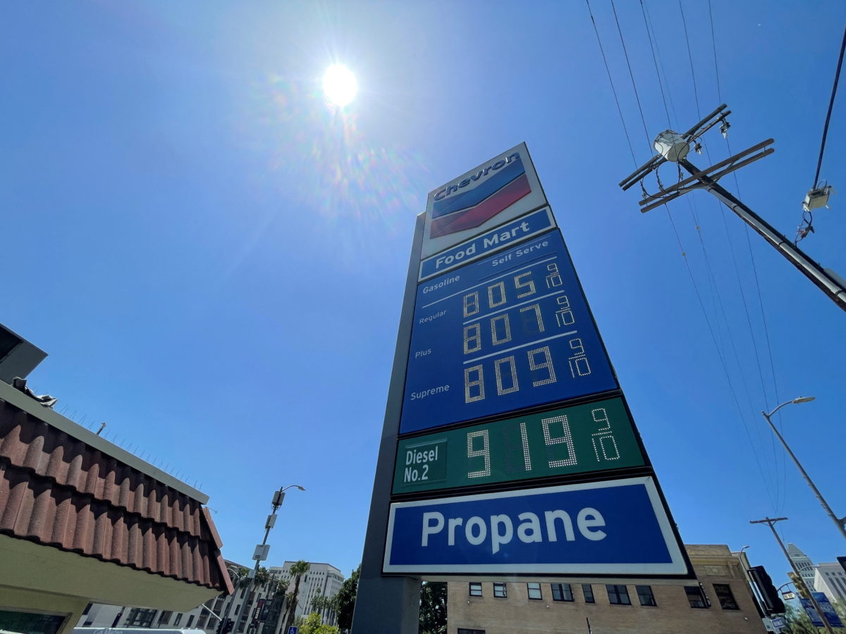 Average gas prices close in on $5 a gallon in the U.S. | PBS News