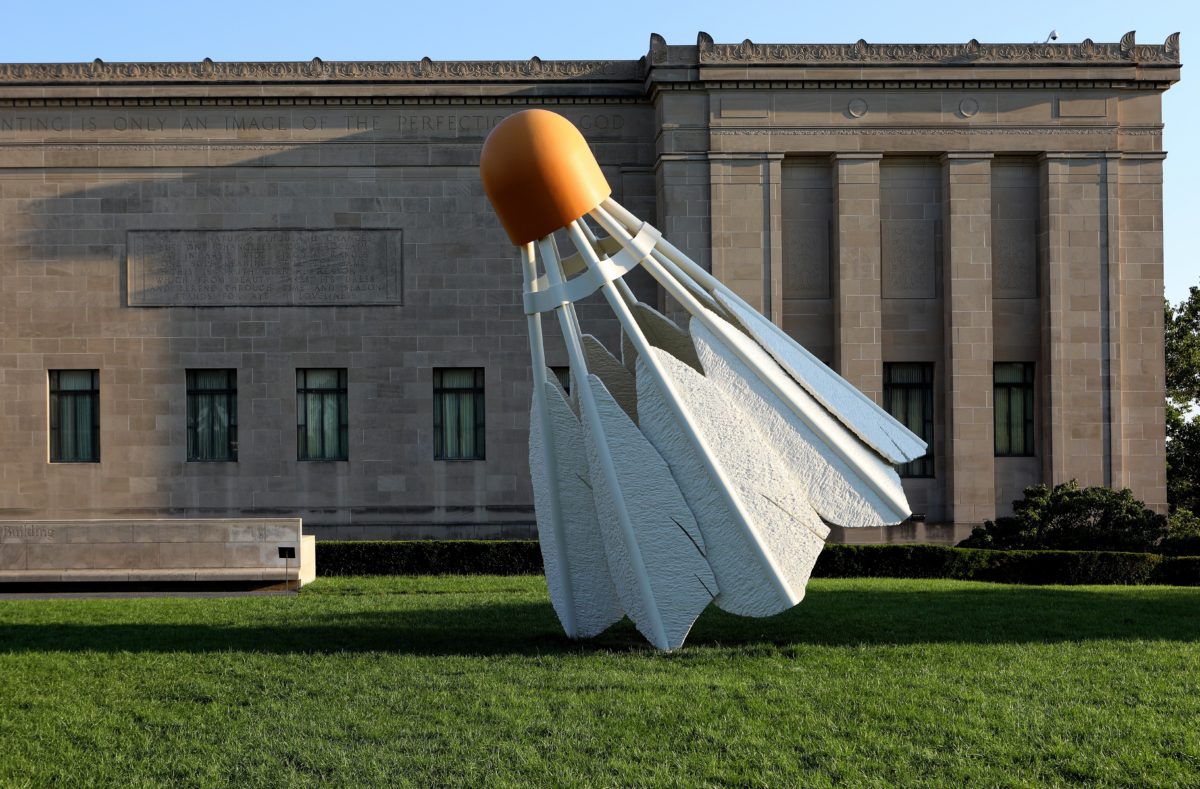 Claes Oldenburg, artist who created massive urban sculptures, dies at ...
