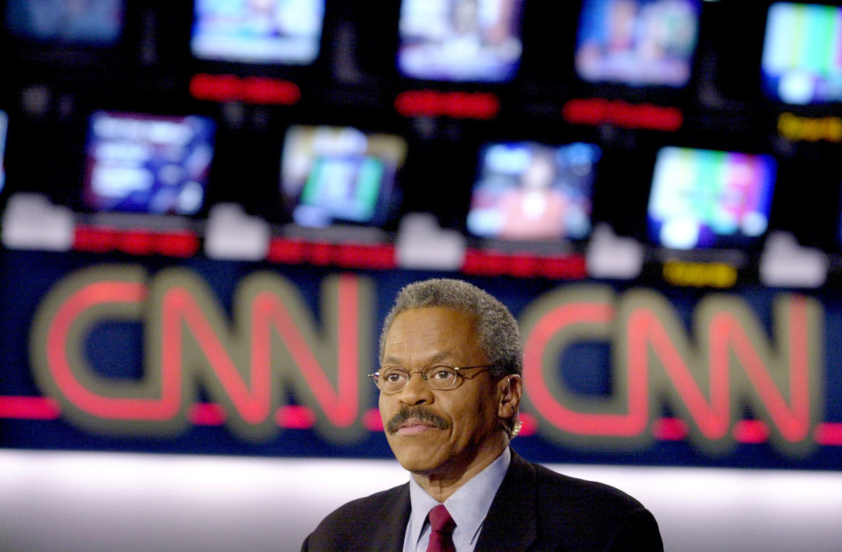 Bernard Shaw, 1st CNN chief anchor and pioneering Black broadcaster ...