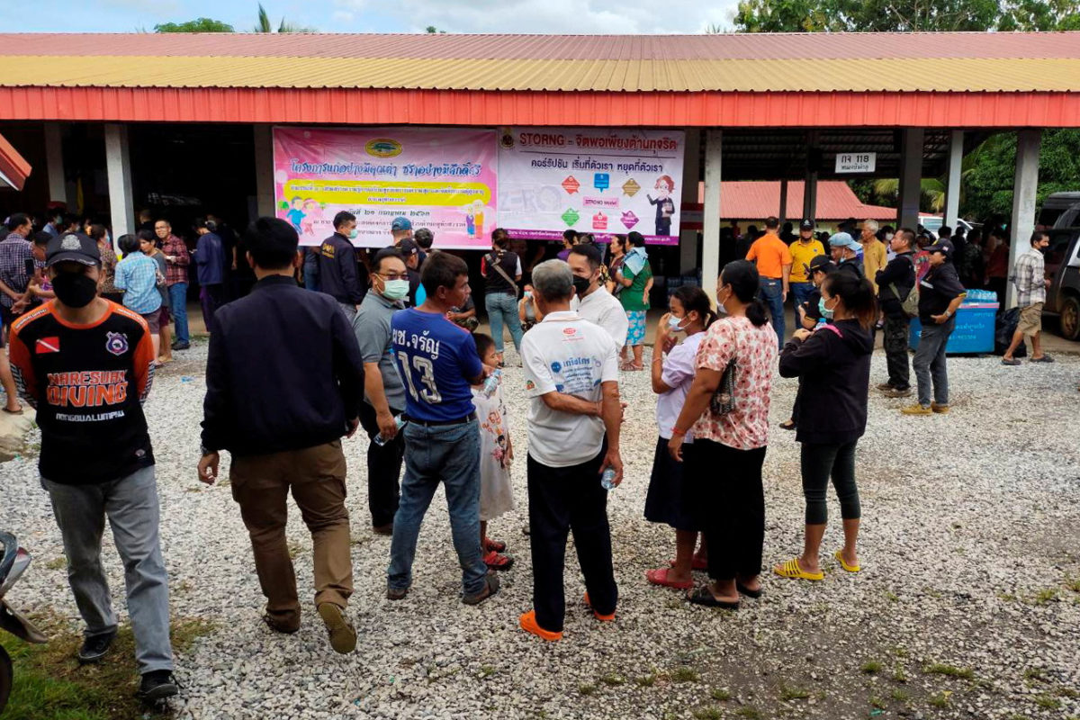 Former police officer attacks Thai day care center, kills at least 36 ...