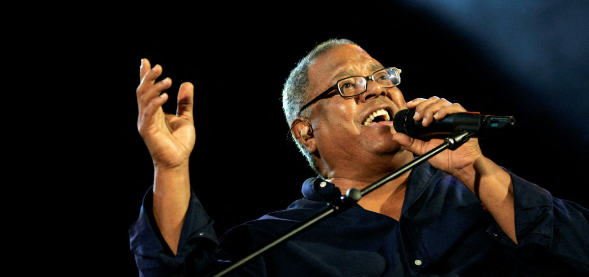 Pablo Milanés, Cuban singer-songwriter, dies at 79 | PBS NewsHour