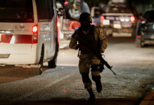 Mexican security forces nab son of drug lord 'El Chapo' | PBS News