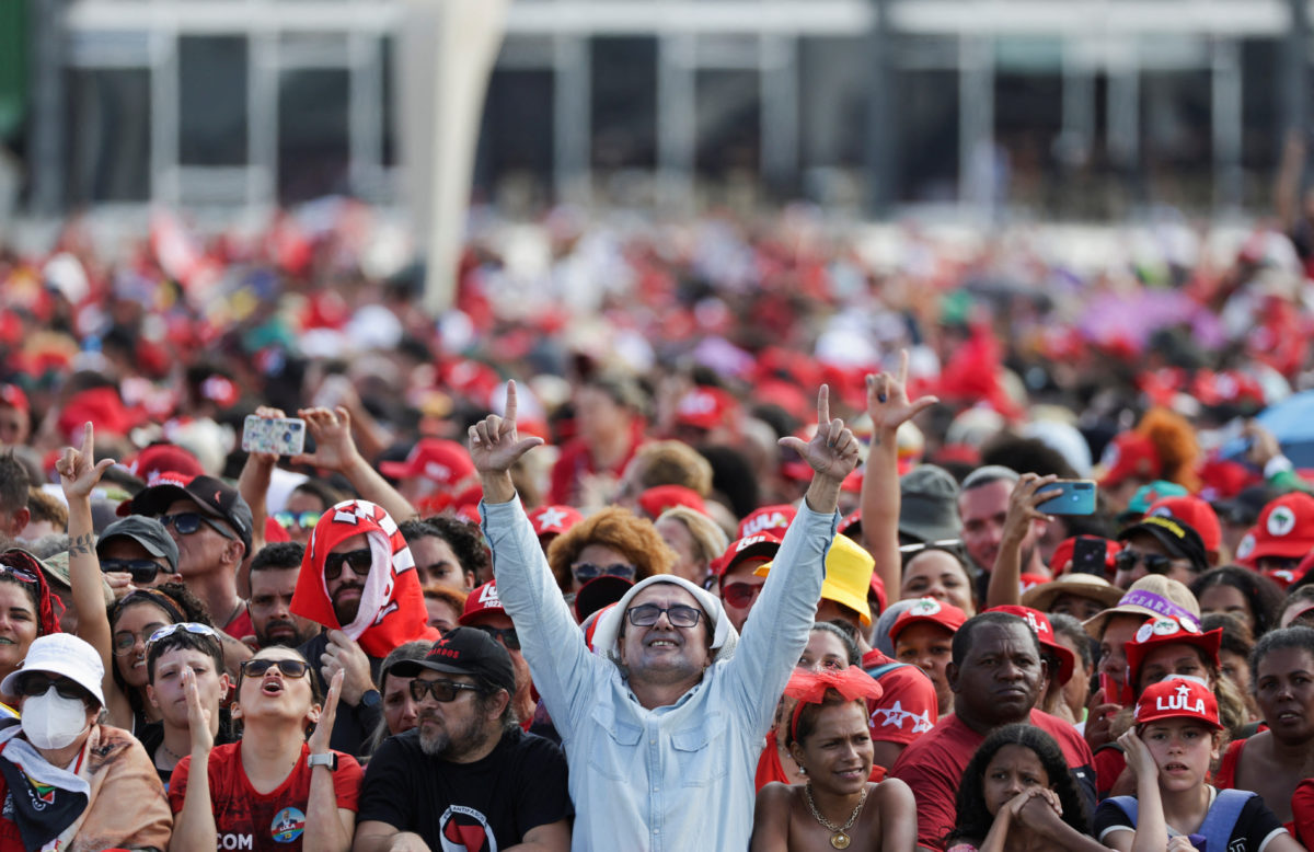 Brazil's Lula sworn in as president to lead a polarized country | PBS News