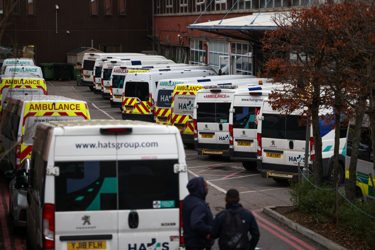 UK nurses, ambulance crews strike amid rising costs | PBS News