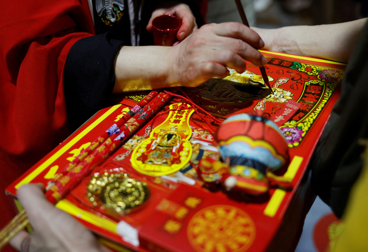 PHOTOS: People across Asia ring in Year of the Rabbit during Lunar New ...