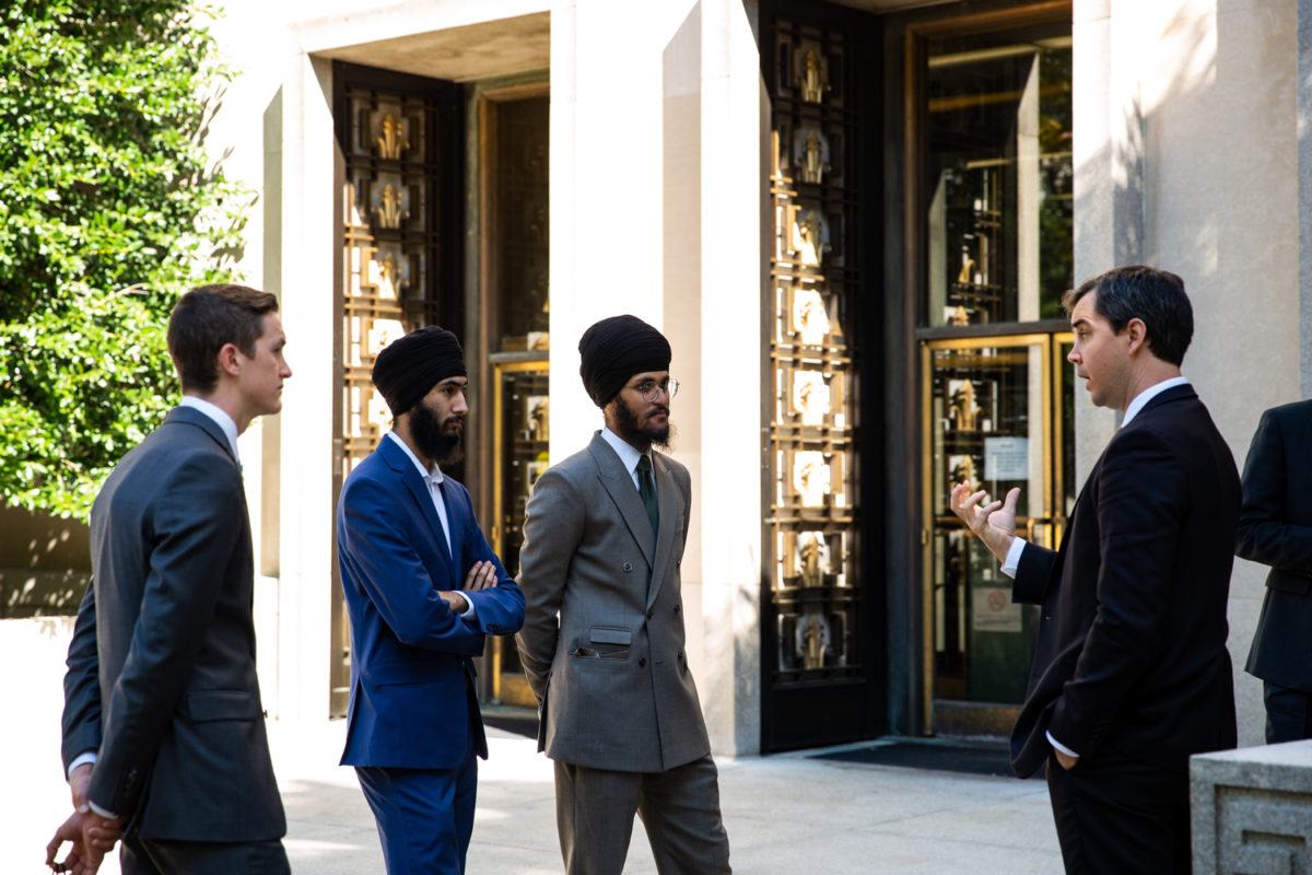 U.S. Marine Corps compelled to allow Sikh Americans to begin basic ...