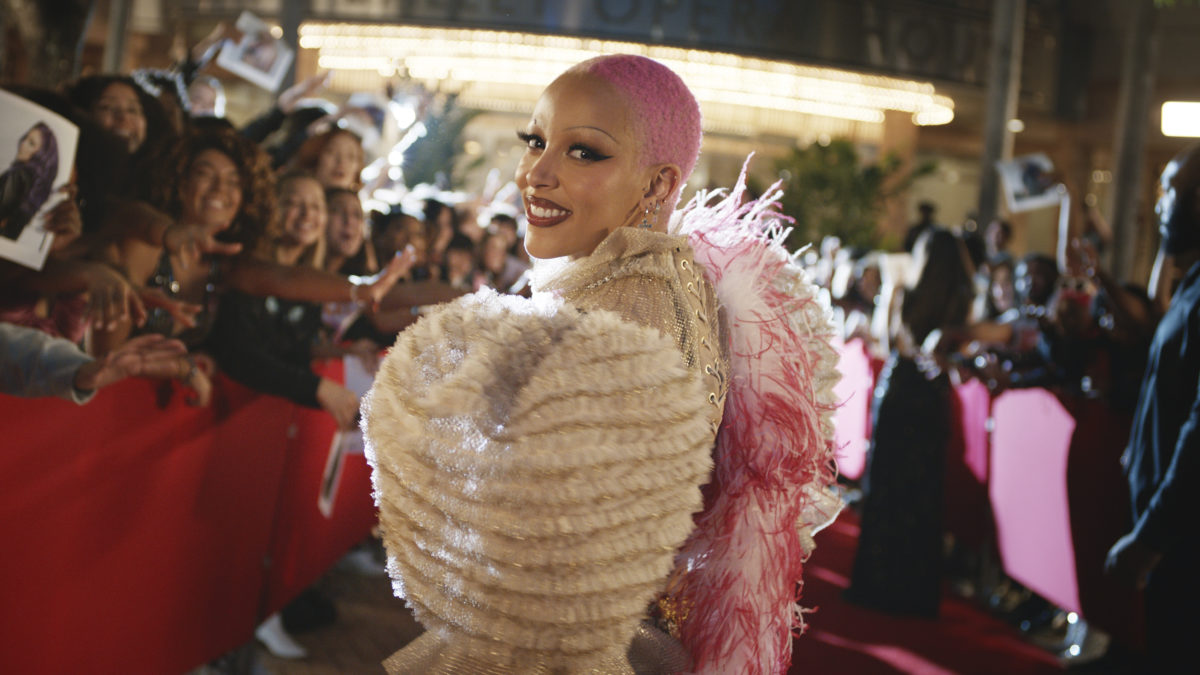 'Don't worry, be happy': Super Bowl ads keep it light by using ...