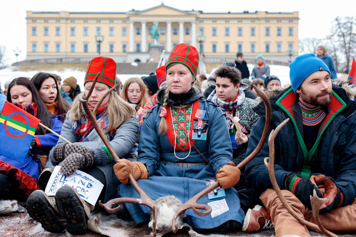 Norwegian prime minister meets with Indigenous Sami as protests against ...