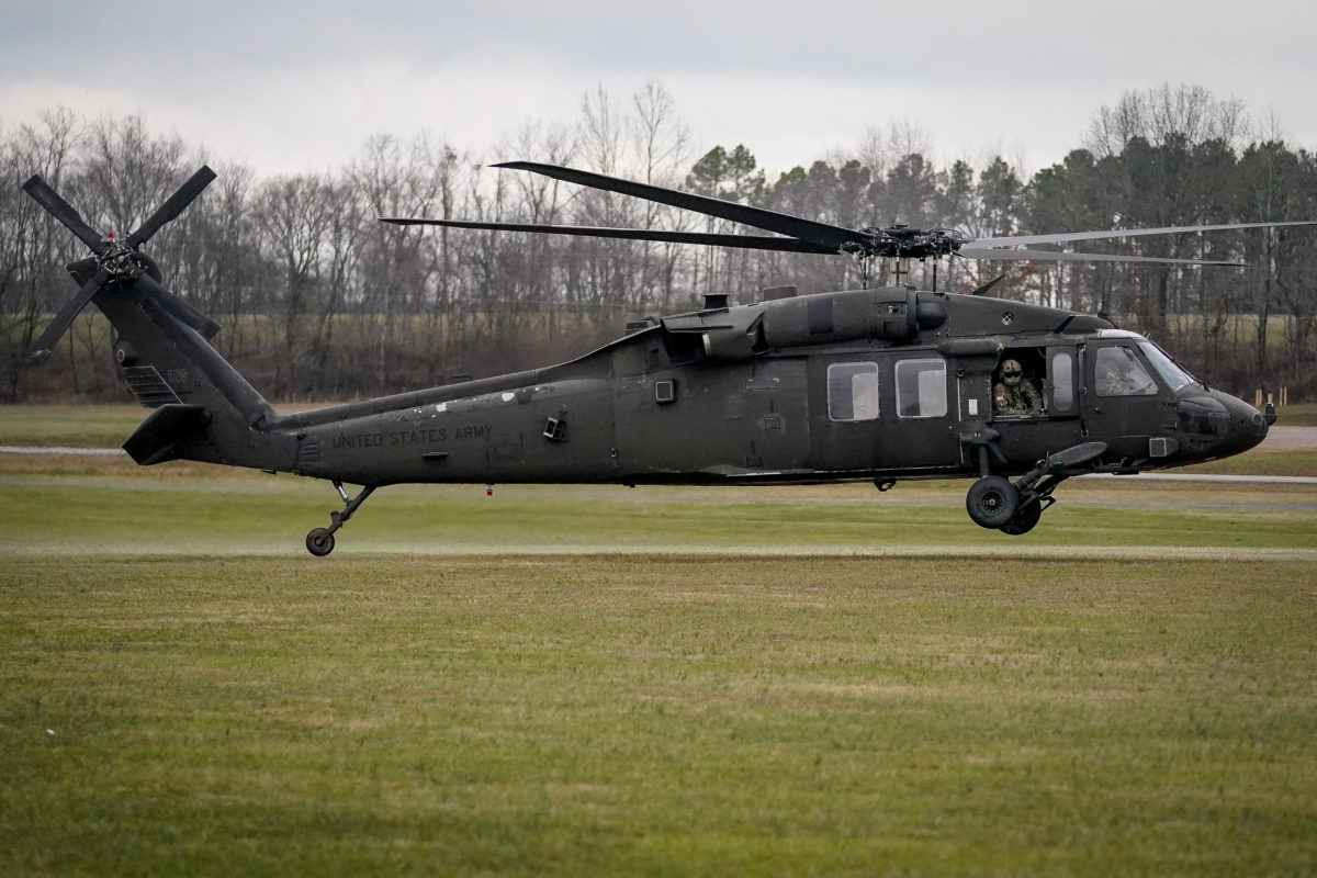 9 killed in crash of 2 Army Black Hawk helicopters during training in Kentucky | PBS News
