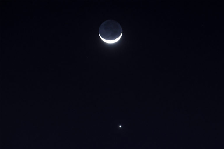5 planets will align in the night sky this week. Here's how to see them ...