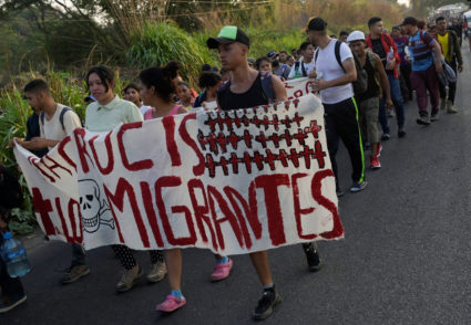 3,000 migrants begin protest walk through Mexico after detention center ...