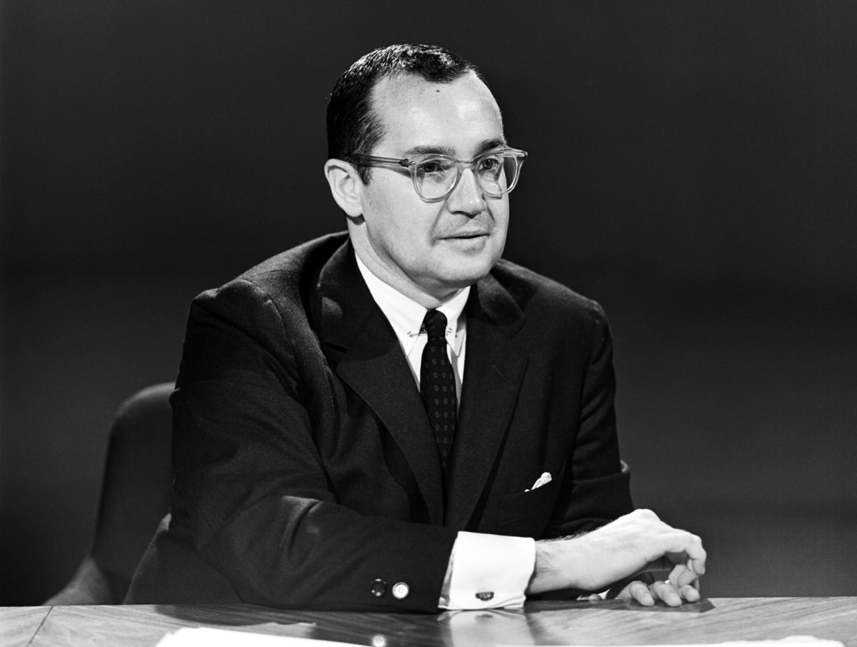 Newton Minow, former FCC chief and champion of public television, dies ...