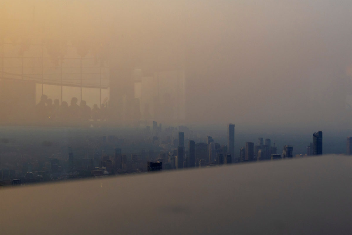 PHOTOS: Skies over Canada and U.S. darkened by hazardous wildfire haze ...