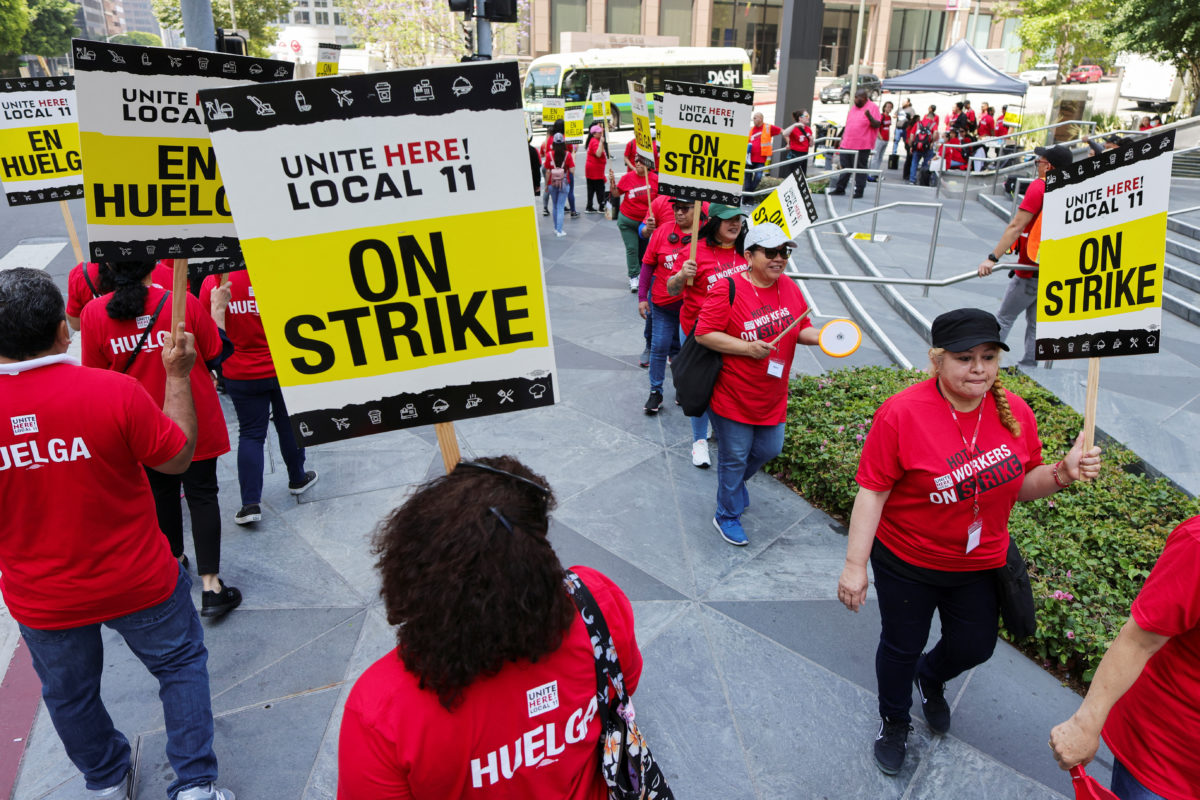 Unionized hotel workers in Southern California go on strike for better ...