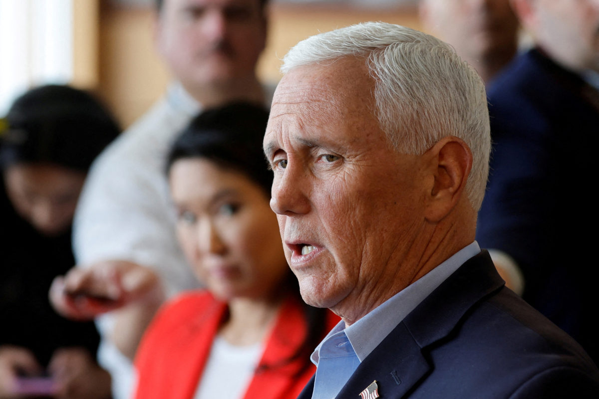 Pence says he has met polling and donor qualifications for the first ...