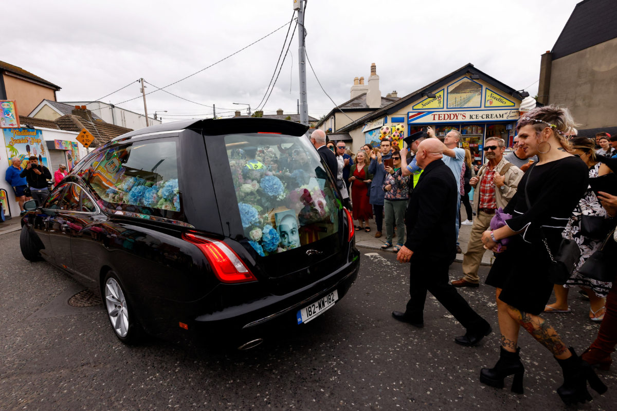 Funeral procession in Ireland honors the memory of singer Sinéad O ...