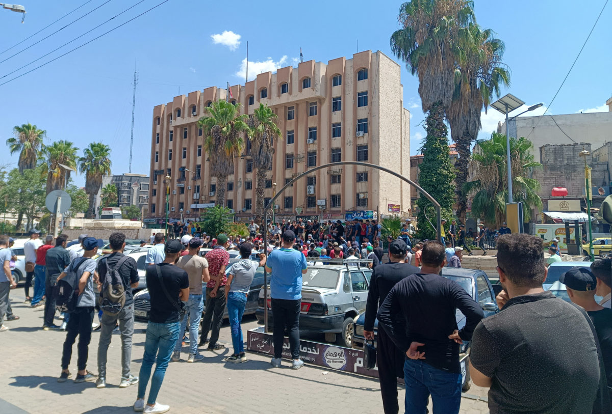 Inflation, economic woes spark protests in southern Syria | PBS News