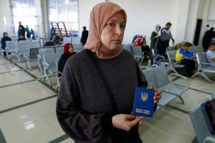 Seeking safety from one war, Ukrainian refugees who fled for Israel ...