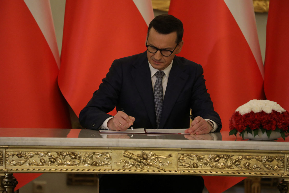 Poland’s president swears in a government expected to last no longer ...