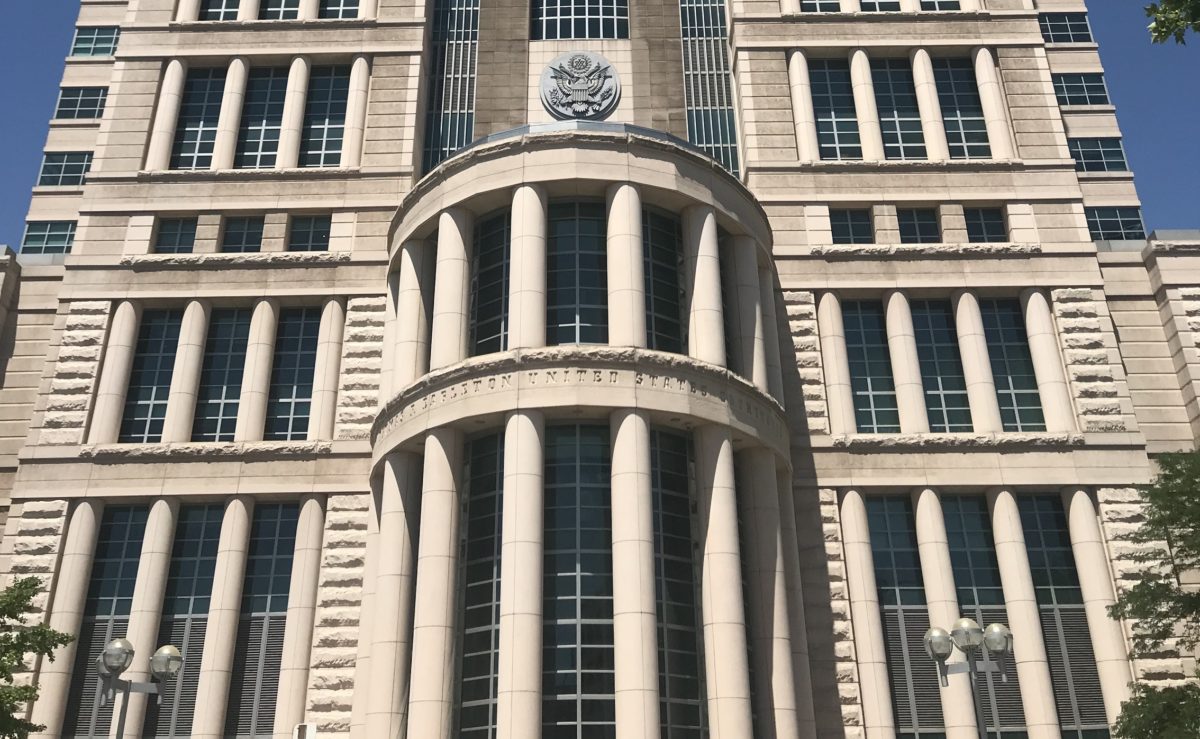Federal court deals blow to Voting Rights Act, barring lawsuits from ...