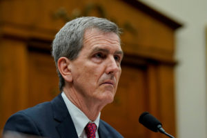 FAA tells Congress not to raise the mandatory retirement for pilots ...