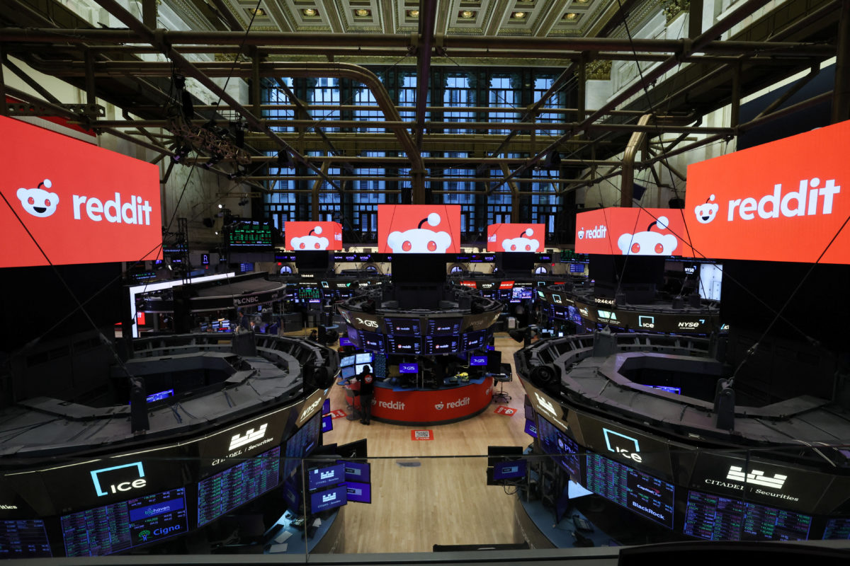 Reddit, long a home for Internet communities, debuts on stock exchange ...